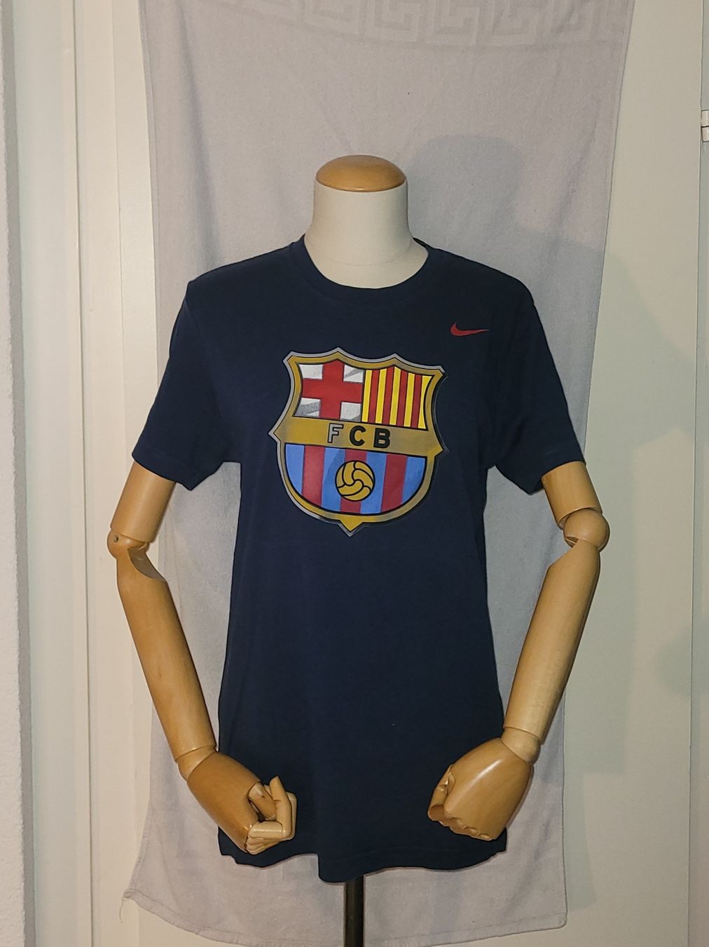 FC Barcelona Nike T-Shirt, Grösse M, Top Zustand! (Gebraucht) in ...