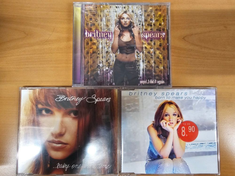 CD - Britney Spears – Oops!…I Did It Again (+ 2 Singles) (Gebraucht) in Biberist für CHF 2 – mit ...