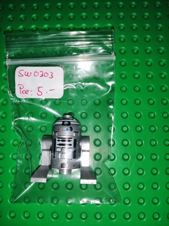 Mini figurine Lego ( Astromech Droid, R2-Q2 ) (Gebraucht) in La tour de ...