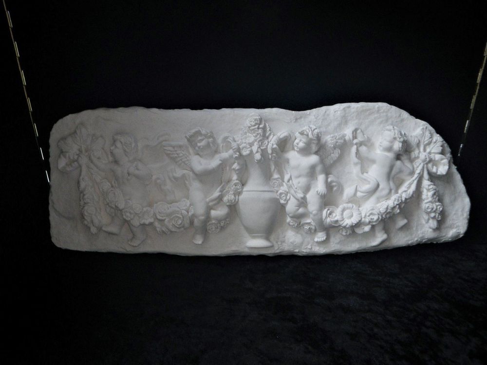 Gips-Stuck Relief mit Engel und Putten | Kaufen auf Ricardo