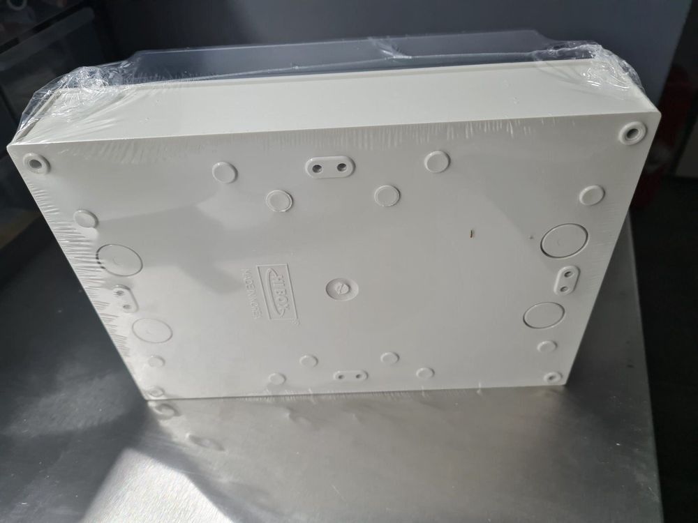 Hibox Gehäuse DSE Switch Box (Neu und originalverpackt) in Oberhasli ...