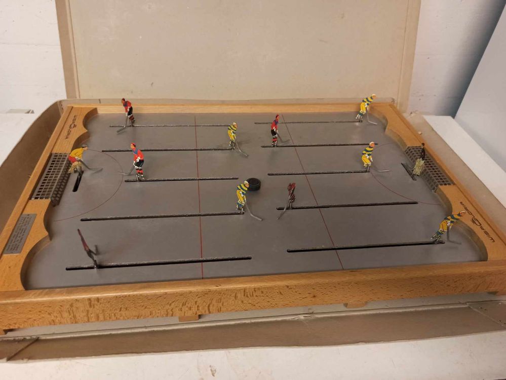 Jouet vintage Wisa-Gloria (Gebraucht) in La Chaux-de-Fonds für CHF 63 ...