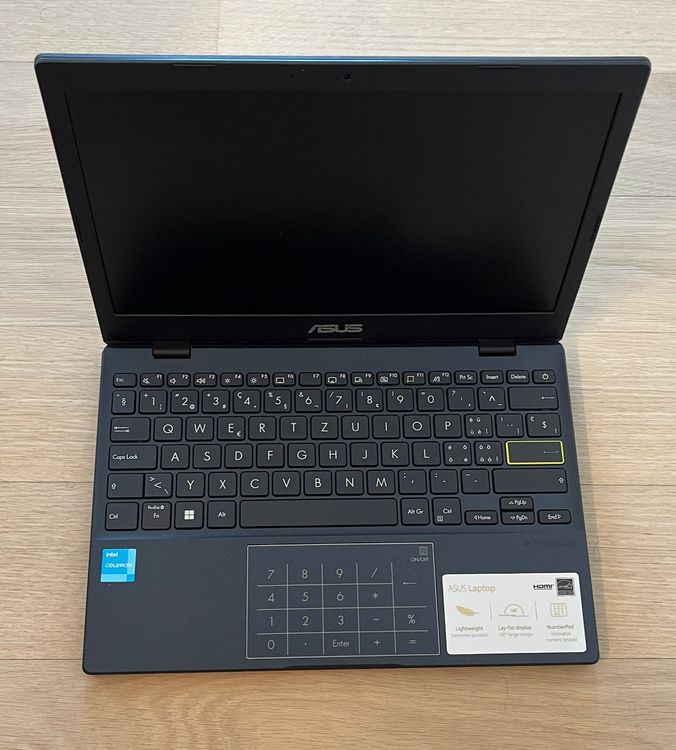 ASUS VivoBook Go 12 (E210KA-GJ105WS) mit Windows 11 S (Gebraucht) in ...