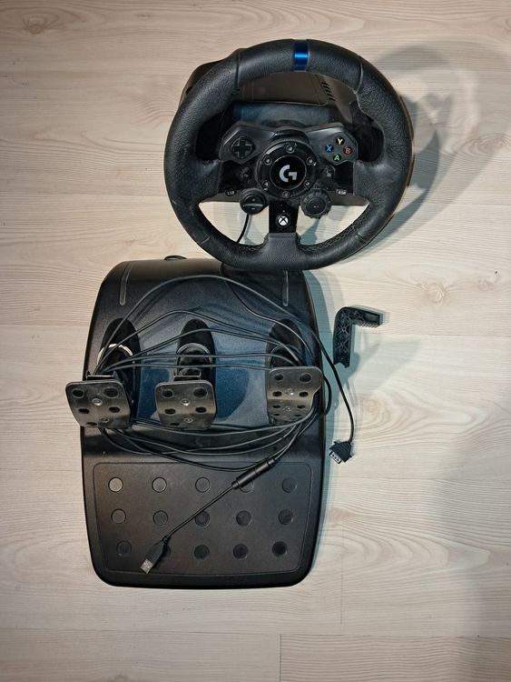 Logitech G923 / TRUEFORCE Gaming Rennlenkrad mit Pedalen | Kaufen auf ...