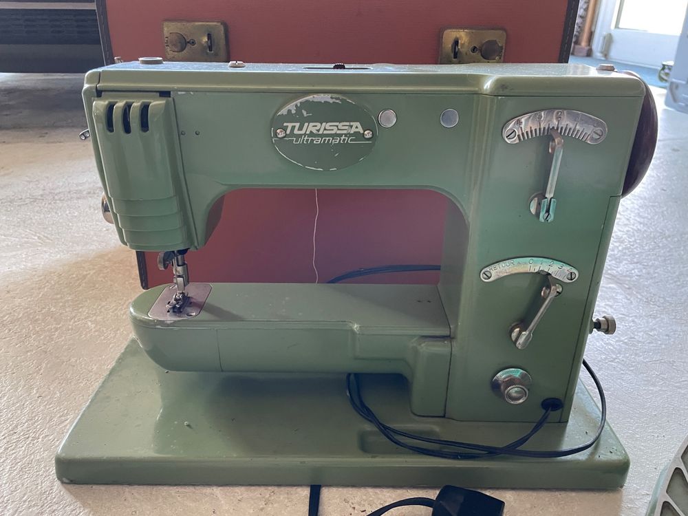 Nähmaschine Turissa (Gebraucht) in für CHF 3 – mit Lieferung auf ...