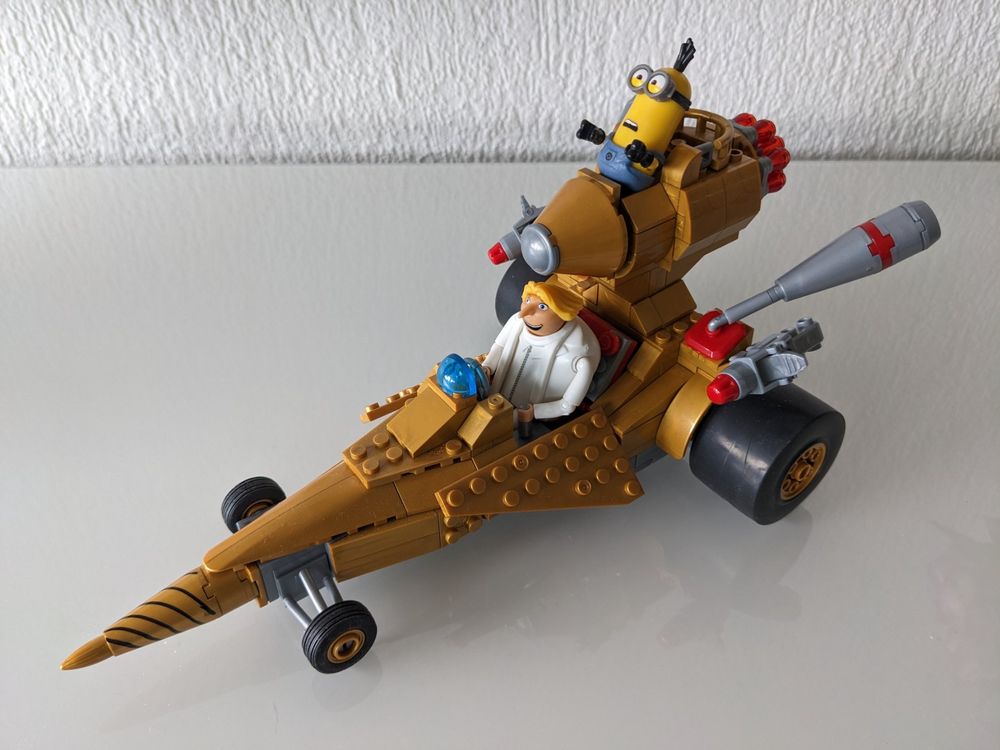 Mega Construx Despicable Me Dru's Transforming Car (Gebraucht) in ...