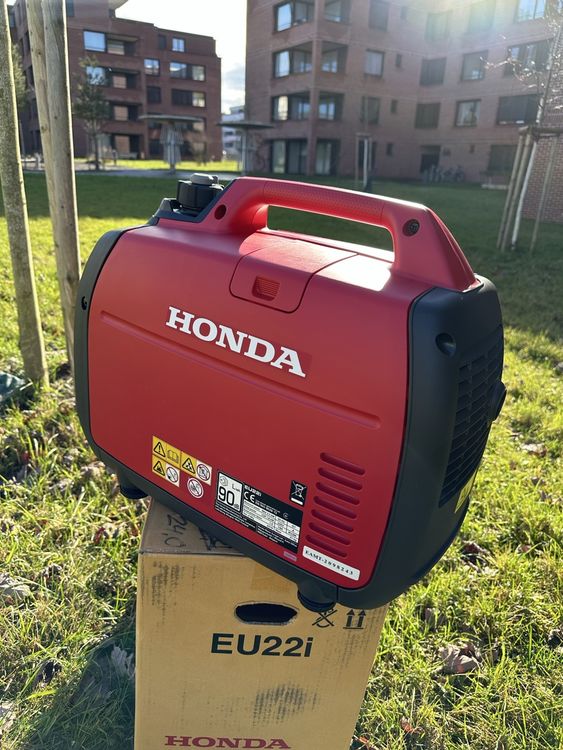 Honda Generator EU 22i Nie Benutzt. NEU.! (Neu und originalverpackt) in ...