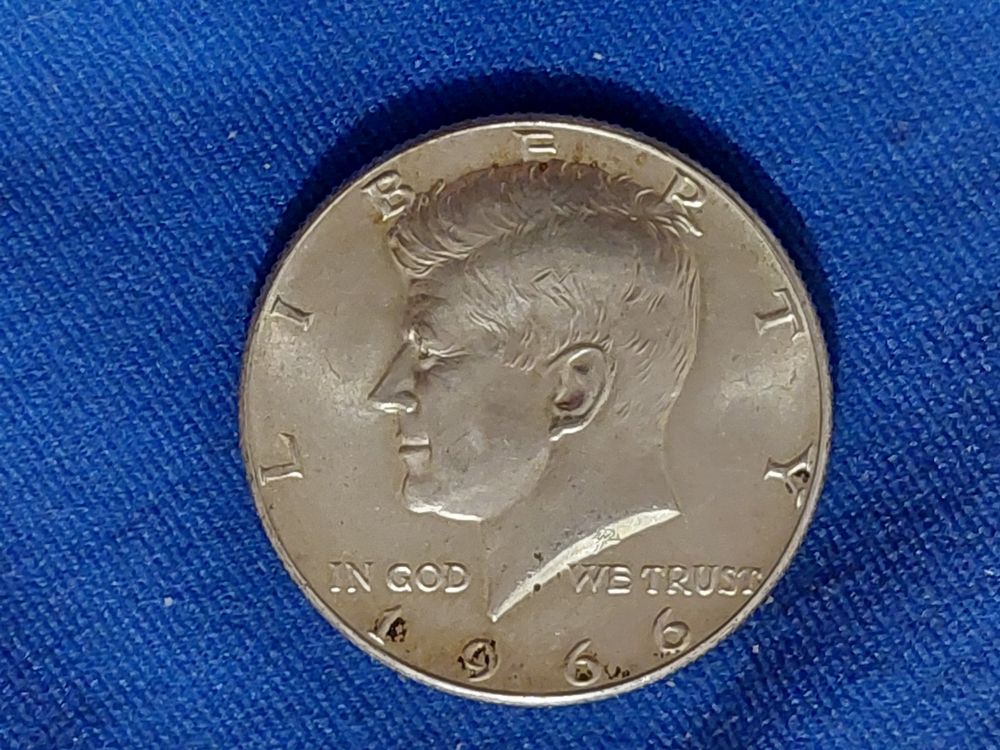 Half Dollar 1966 USA Silbermünze 11.5 Gramm (Gebraucht) in für CHF 3 ...