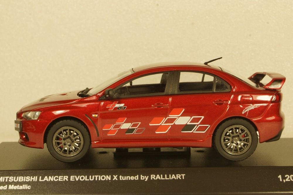 Mitsubishi Lancer EVO X tuned by Ralliart 2008-2010 RHD (Neu und ...