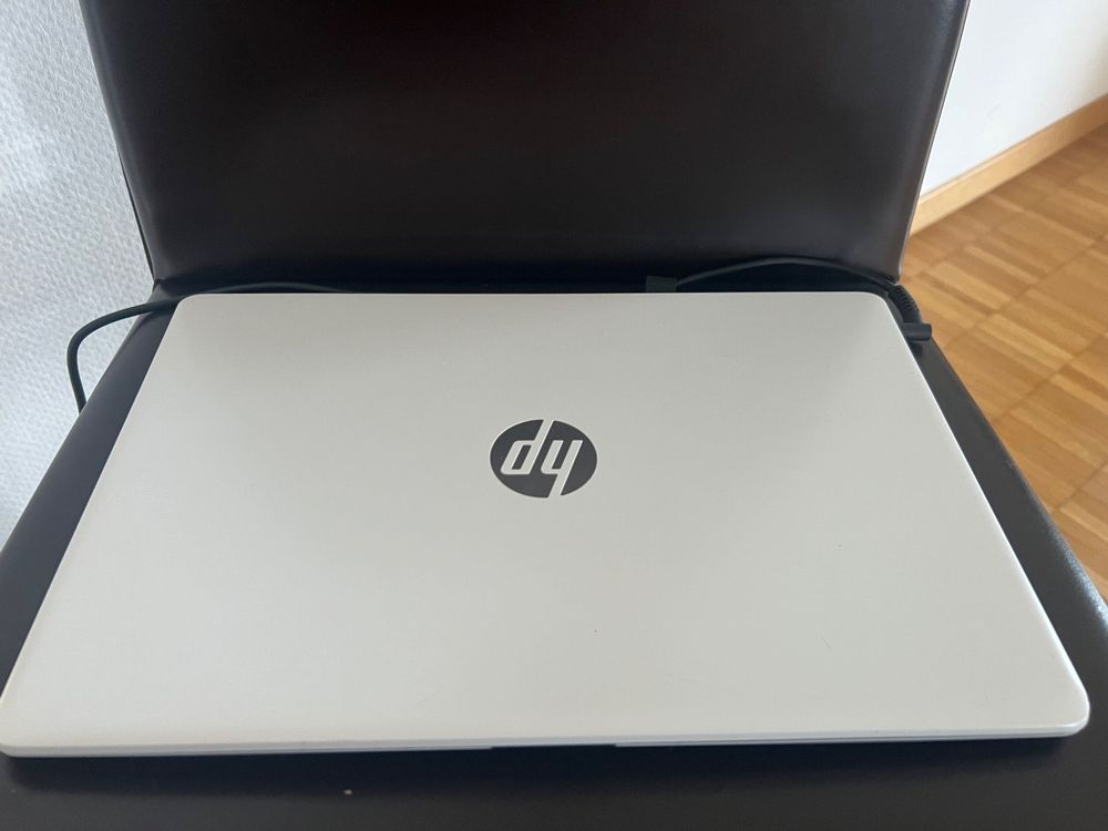 Hp laptop 4GB RAM (Gebraucht) in Wil SG für CHF 60 – mit Lieferung auf ...