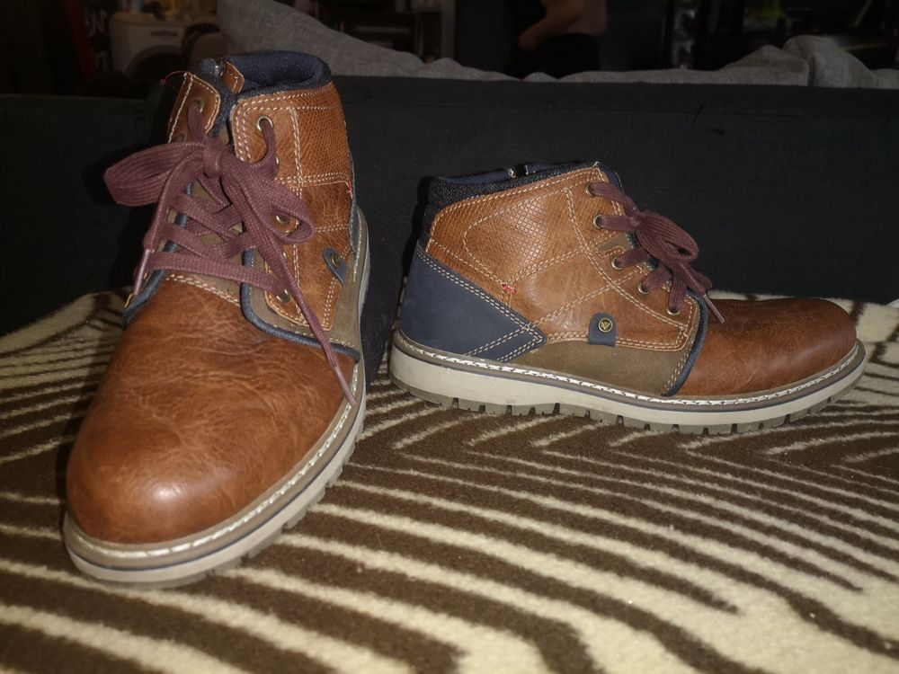 Venice Boot absolut neuwertig | Kaufen auf Ricardo