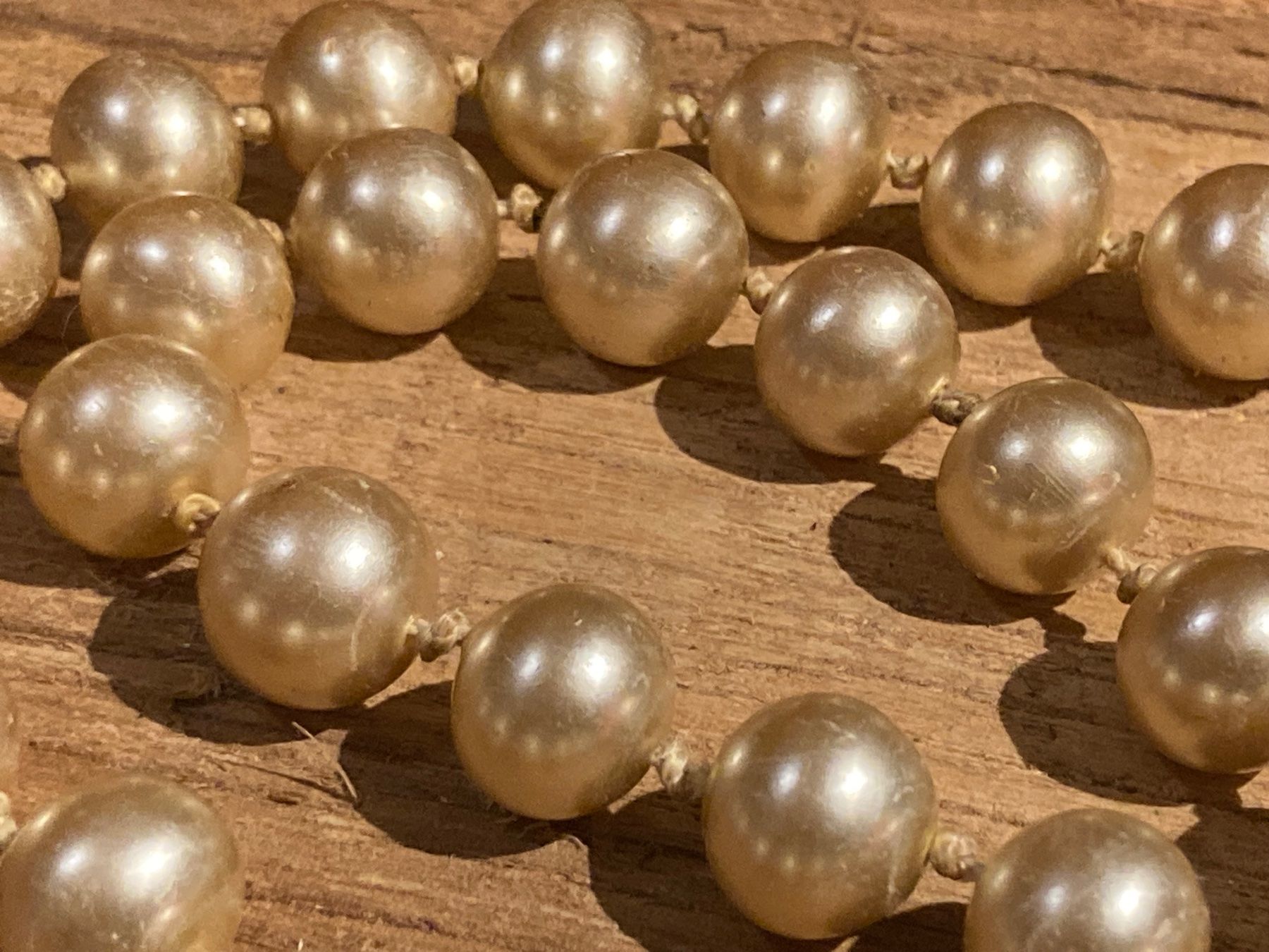 Collier vintage en perles de verre (D'occasion) à Marly pour CHF 8 ...