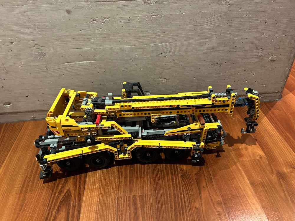 Camion grue LEGO Technique 8053 (Gebraucht) in für CHF 50 – nur ...