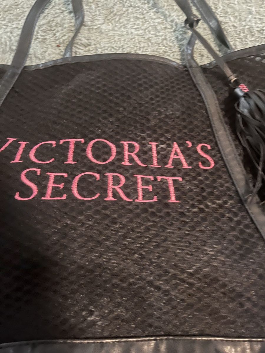 Victoria's Secret Tasche, Schwarz, Top Zustand!👜🖤 (49) (Gebraucht) in ...