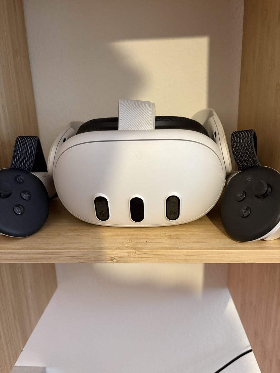 Meta Quest 3VR Brille - Gebraucht und voll funktionsfähig (Gebraucht ...
