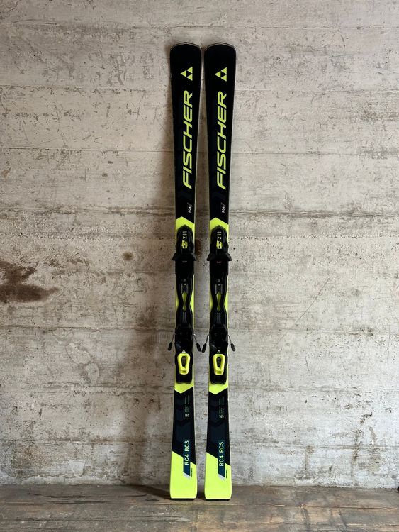 Fischer RC4 2024 Ski 165CM (Gebraucht) in Emmenbrücke für CHF 289 – mit ...