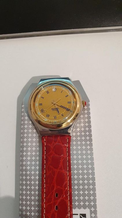 Swatch Crowned Head YGS402 Irony Big (Neu und originalverpackt) in Eich für CHF 20 – mit ...