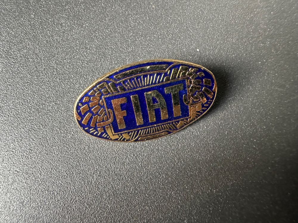 Pin Truck Auto Wagen Bus Oldtimer Fiat | Kaufen auf Ricardo