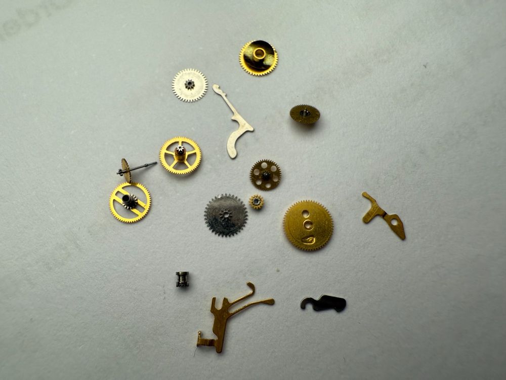 Cartier 83 | Ebel 83 Zahnräder & Ersatzteile | Kaufen auf Ricardo