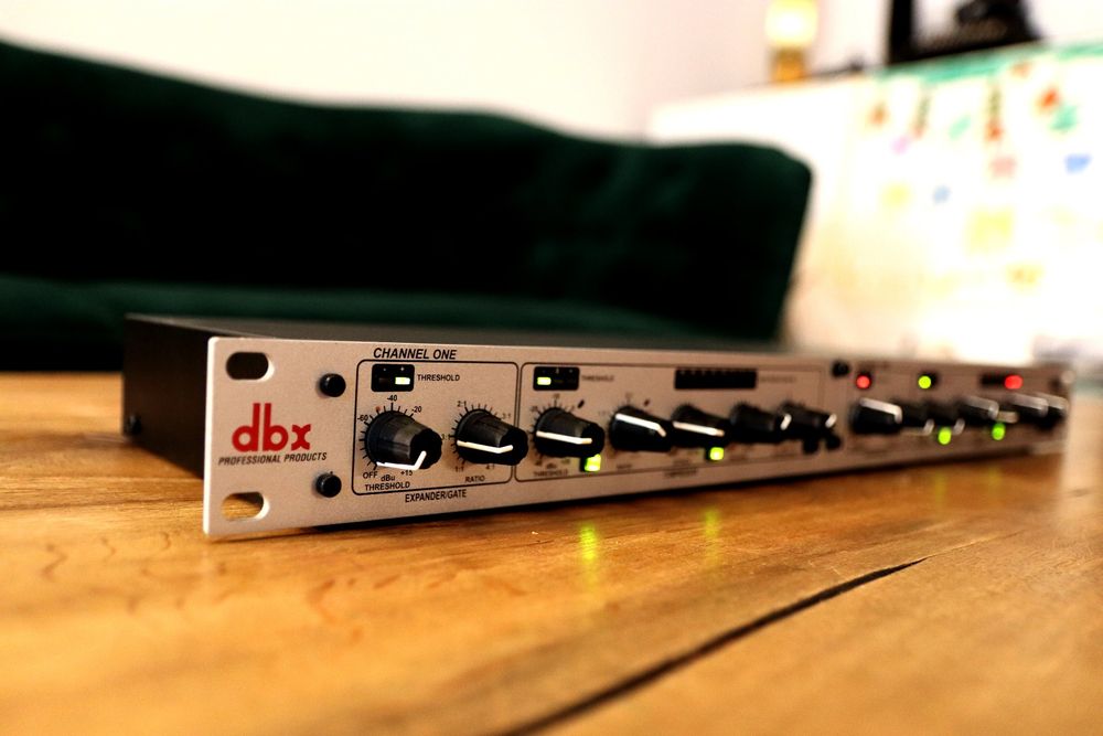 dbx 266xs Compressor/Gate (Gebraucht) in Zürich für CHF 140 – mit Lieferung auf Ricardo kaufen