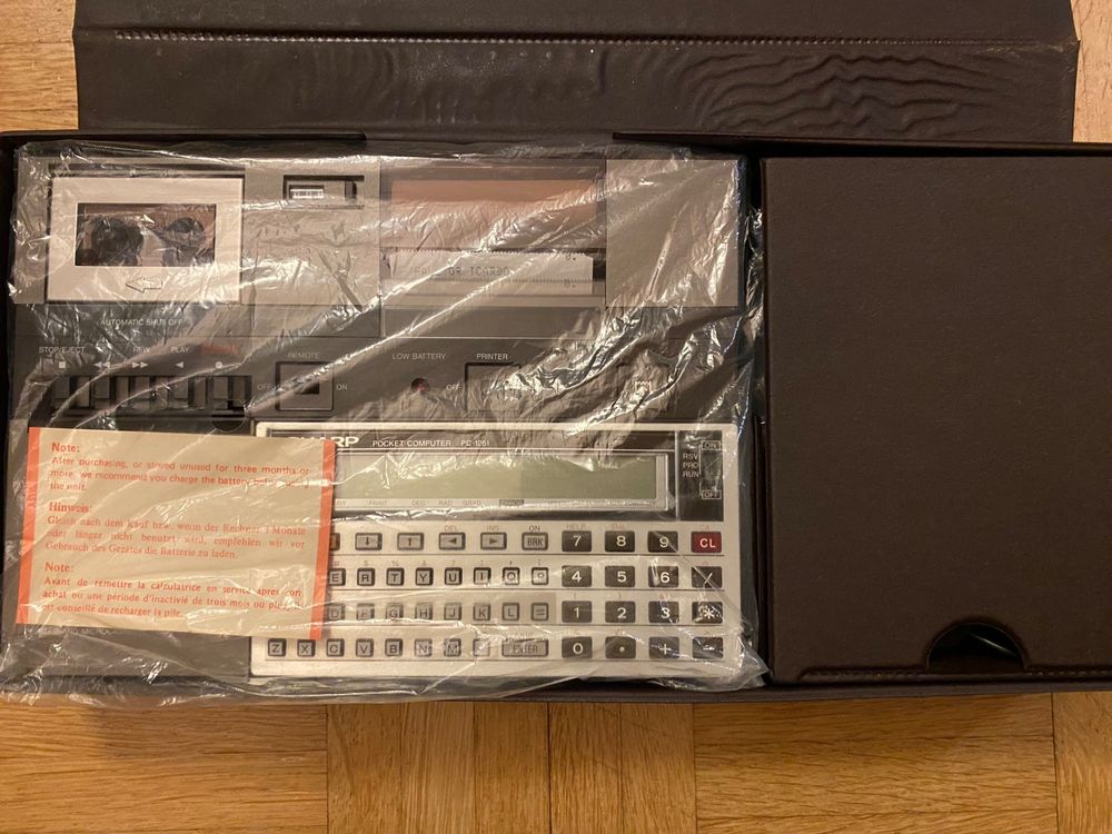 Sharp PC-1261 Pocket Computer + CE-125 Drucker/Kassete (Gebraucht) in ...