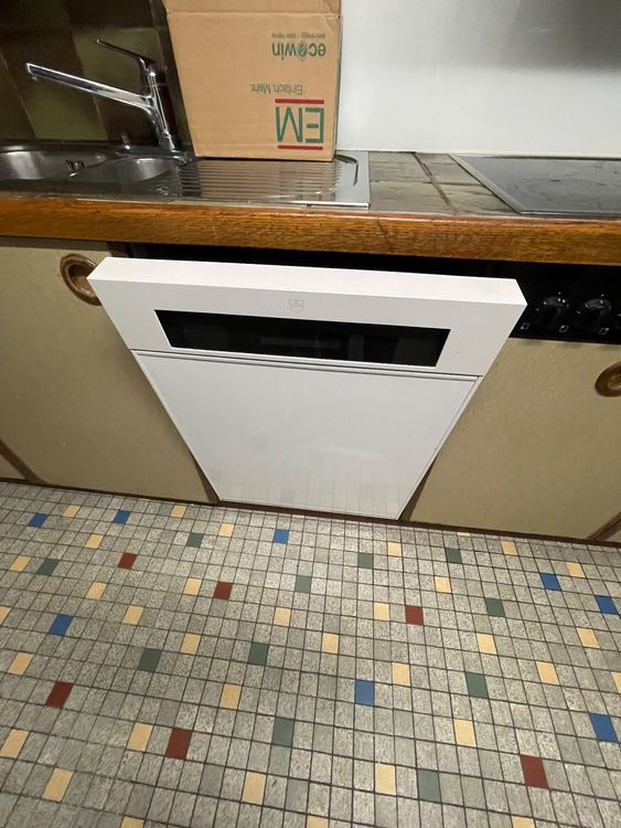 komplette Küche mit allen Geräten (Geschirrsp. neuw), ab 1.— (Gebraucht) in Effretikon für CHF 1 ...