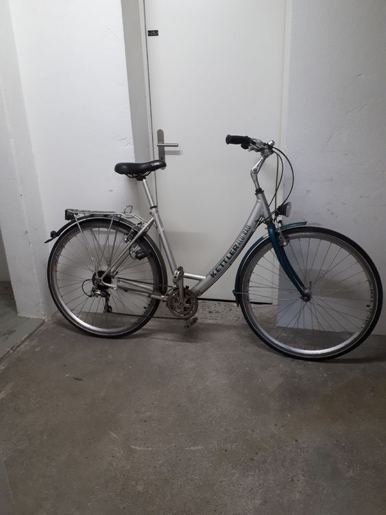 Kettler Alu Rad (Defekt) in Bern für CHF 9 – nur Abholung auf Ricardo ...