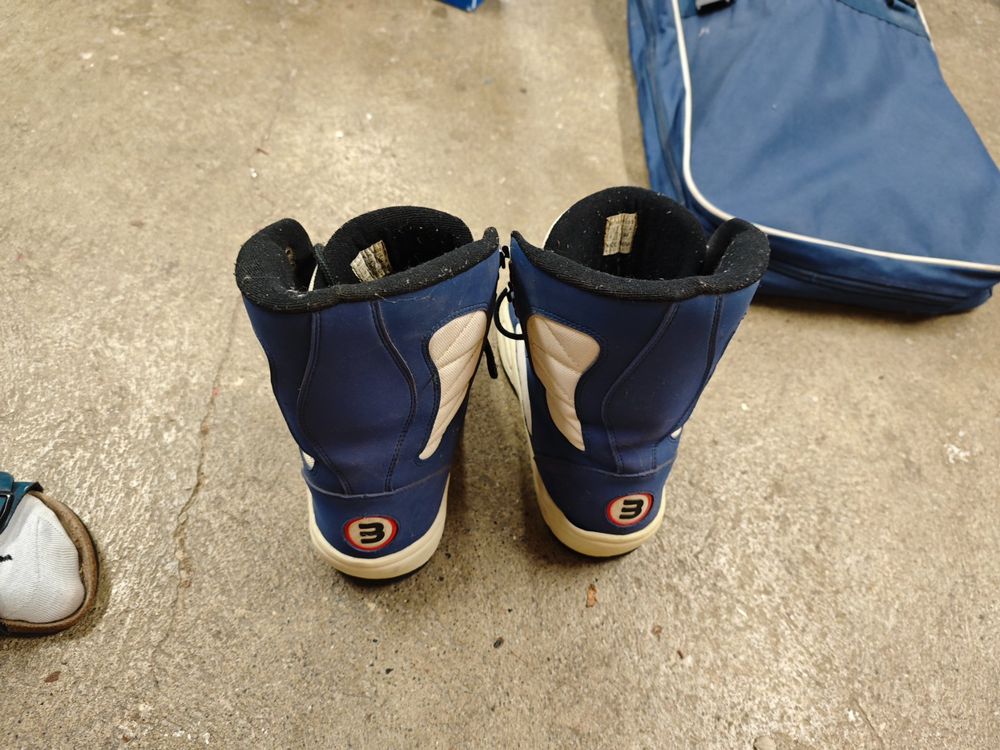 Snowboard mit Schuh und Tasche (Gebraucht) in Bischofszell für CHF 21 ...