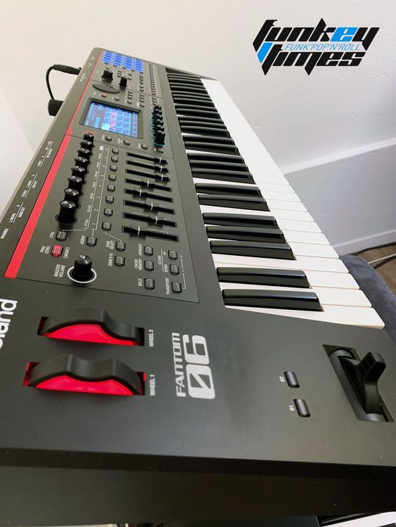 ROLAND FANTOM 06 [Neu] inkl. Flight-Case | Kaufen auf Ricardo