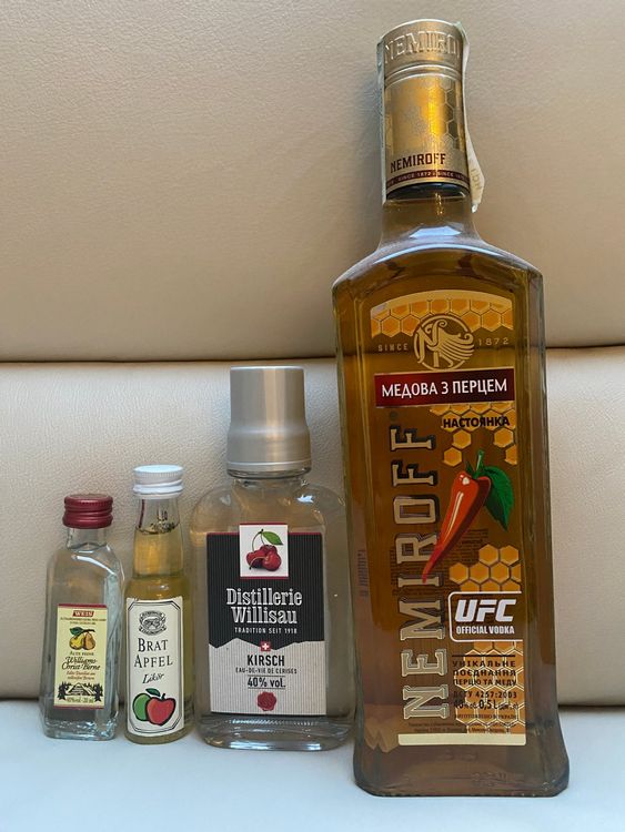 Spiritouse, Alkohol, Wodka, Kirsch, Likör, Destillat 4 Flasc (Gebraucht ...