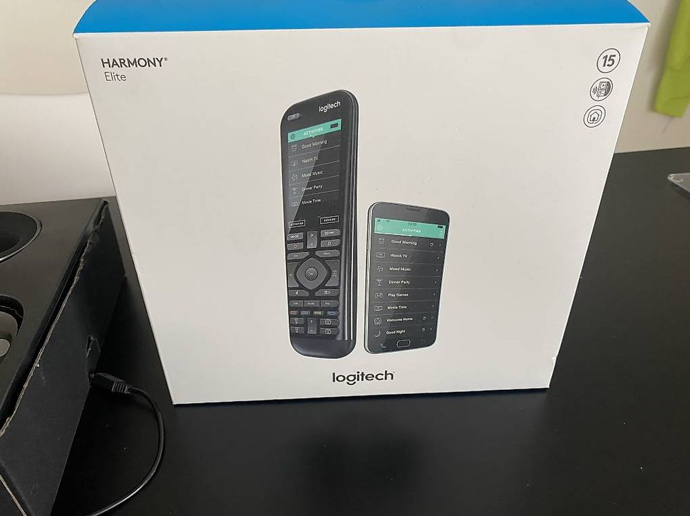 Logitech Harmony Elite (Gebraucht) in Affoltern am Albis für CHF 250 – mit Lieferung auf Ricardo ...