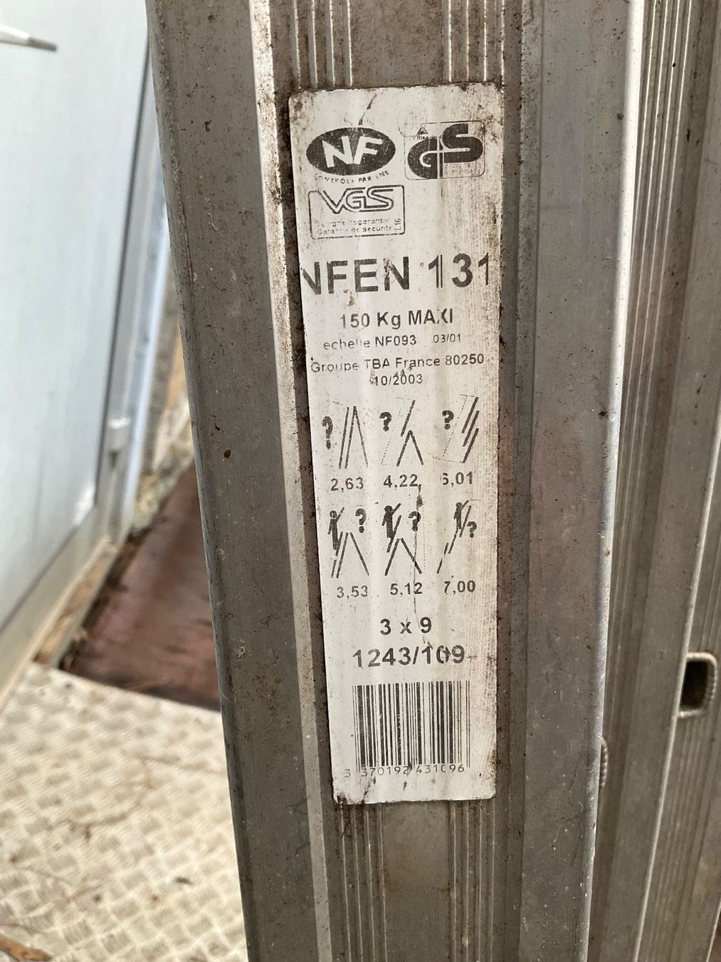 215 Christen Schub und Klappleiter 7m aus Liquidation (Gebraucht) in ...