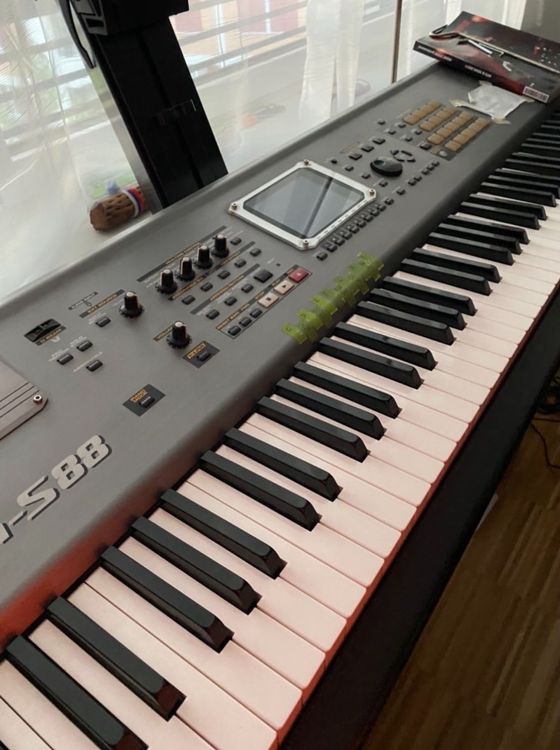 Roland Fantom S88 mit Expansions+Ständer | Kaufen auf Ricardo