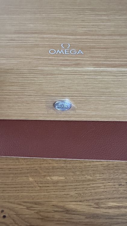 Orginal Omega Box. (Neu und originalverpackt) in Illnau für CHF 100 ...