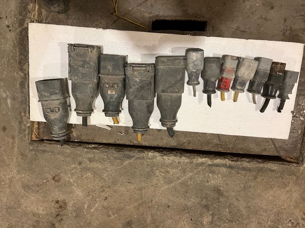 Diverse Stromstecker Elektrostecker (Gebraucht) in Niederbipp für CHF ...