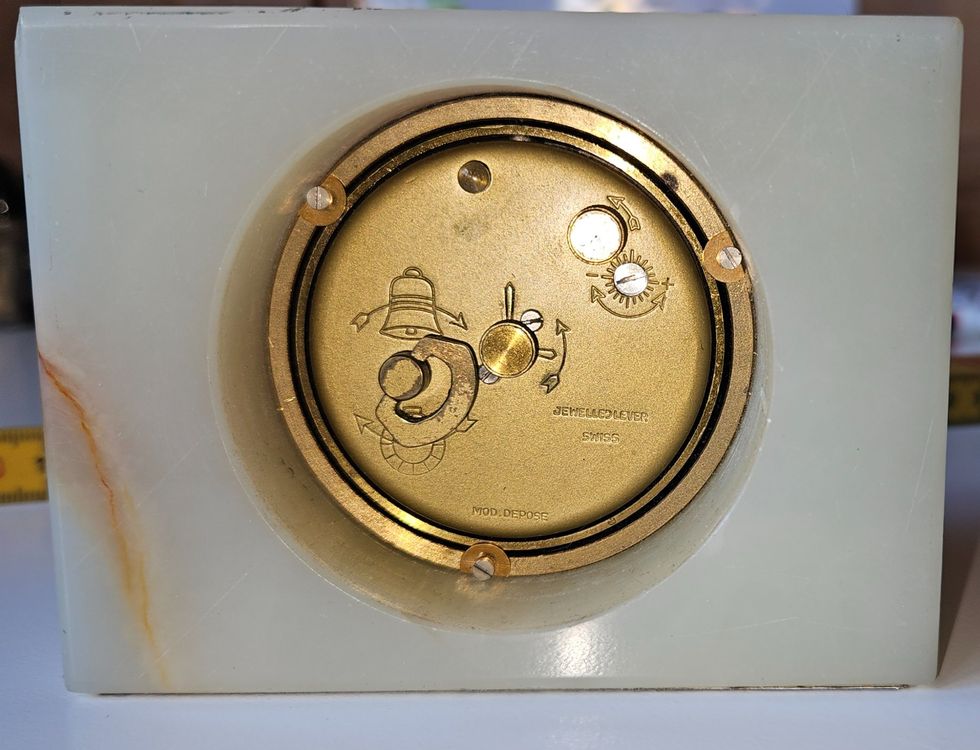 Luxus-Tischuhr Matthew Norman – Onyx/Marmor – Swiss Made (Gebraucht) in ...