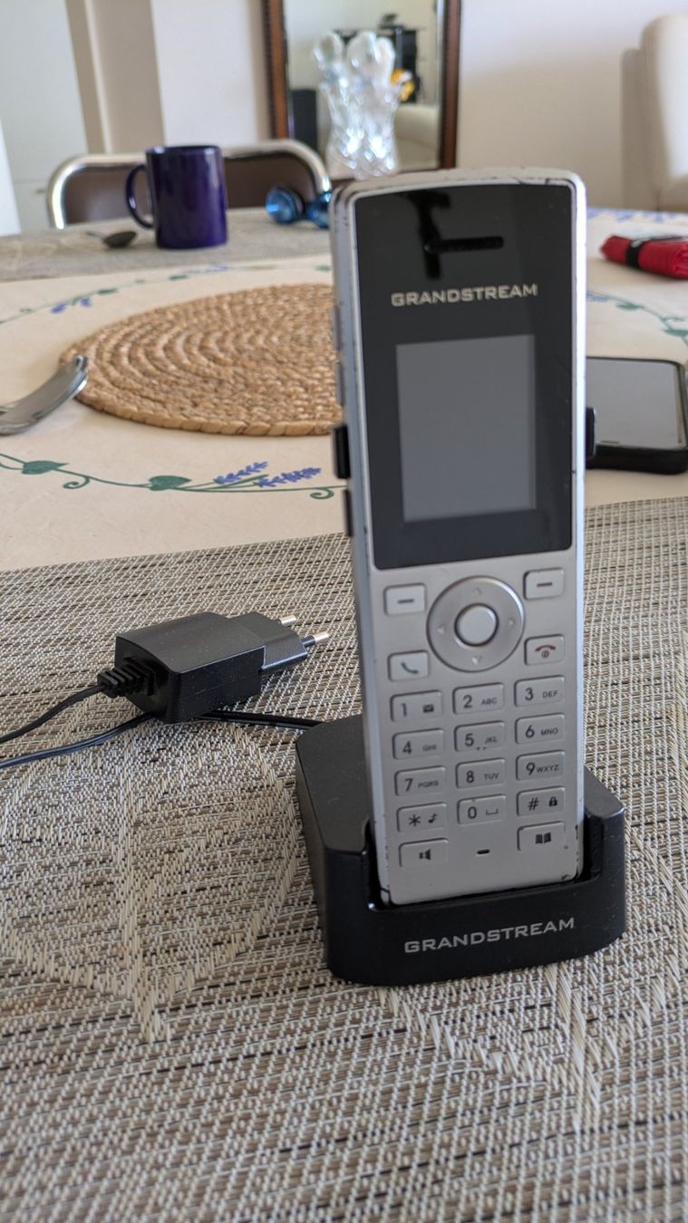 Grandstream WP 810 telephone WiFi (SIP) (Gebraucht) in Apples für CHF ...