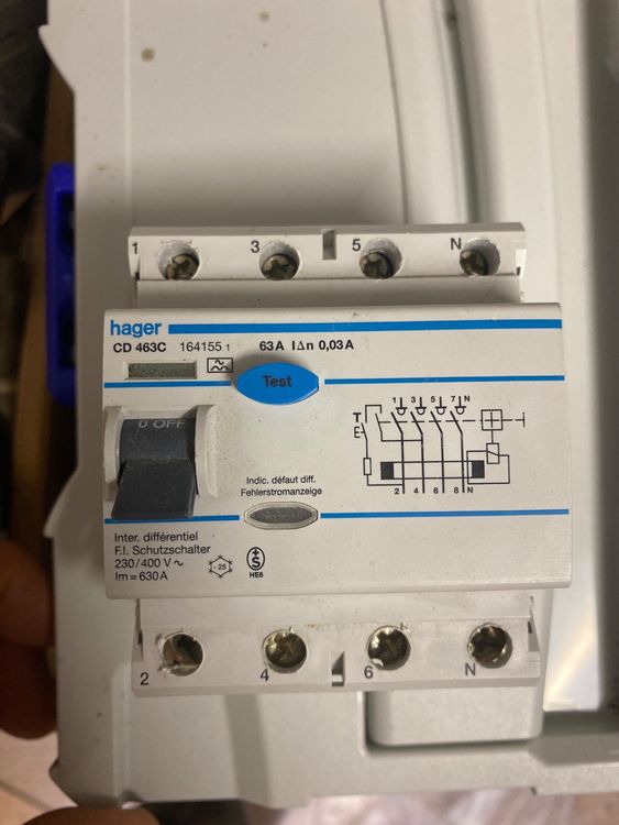 FI Fehlerstrom-Schutzschalter 4P 63A 30mA A Hager CD463C (Gebraucht) in ...