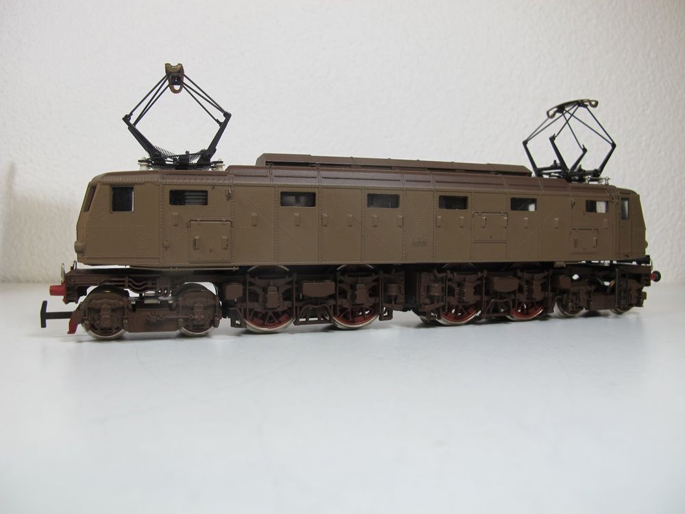 Rivarossi H0: Lokomotive E 428 FS (Gebraucht) in Fontaines NE für CHF ...