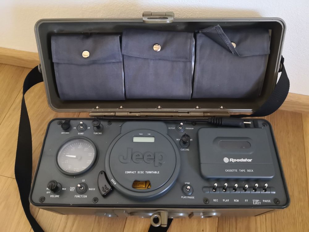 Jeep Boombox Musikbox Radio (Gebraucht) in für CHF 50 – nur Abholung ...
