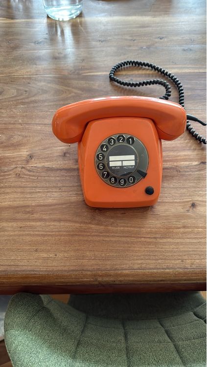 Klassisches Orange Wählscheiben-Telefon - Retro Look Hinguck | Kaufen ...
