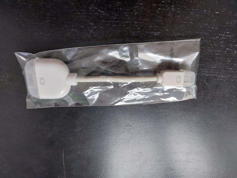 Apple Mini-vga to VGA Display Adapter | Kaufen auf Ricardo