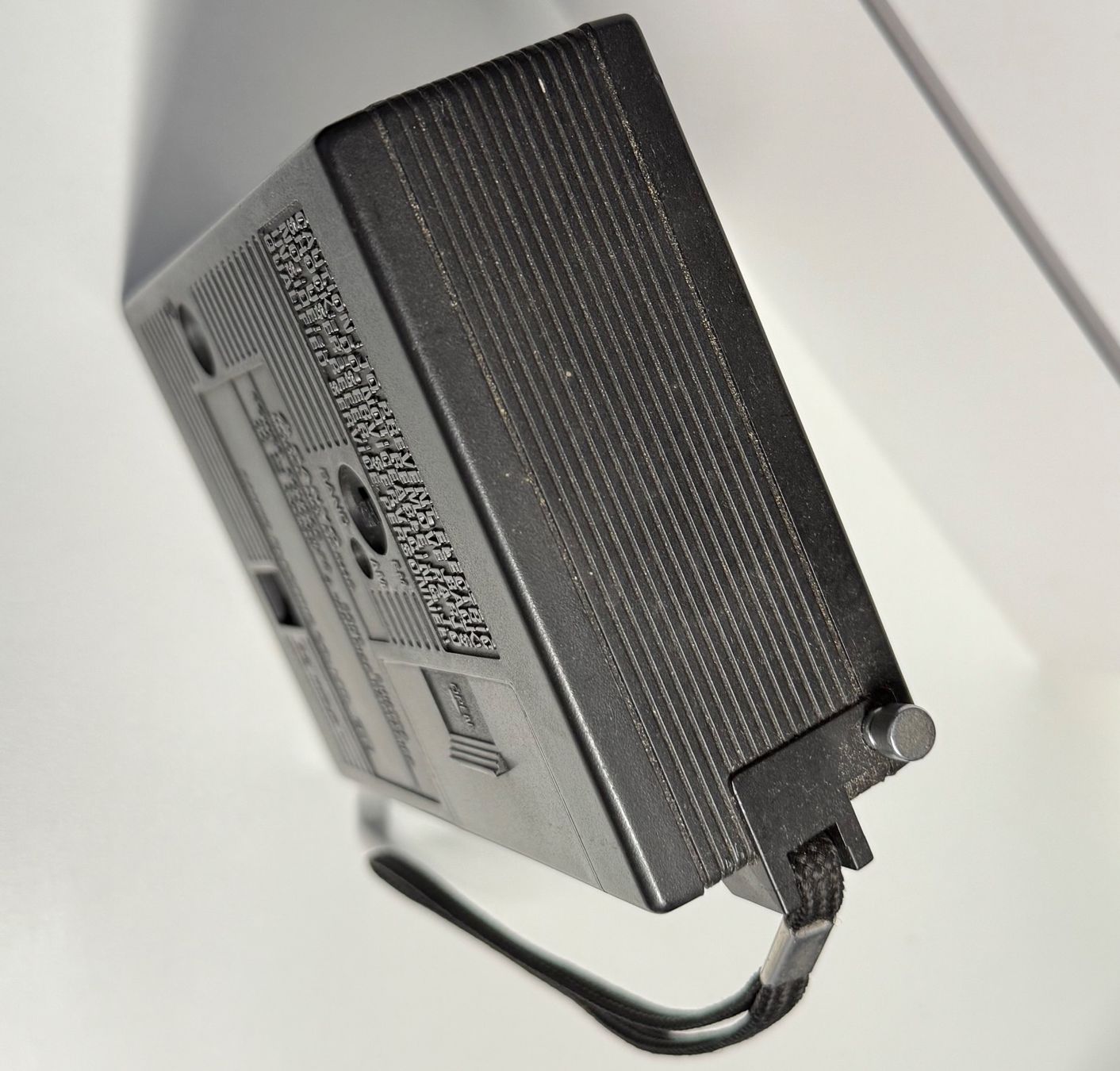 Radio vintage Sanyo RP 5115 (D'occasion) à Denges pour CHF 19 – avec ...