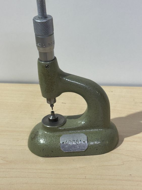 🔵 Presstock Uhrmacher mit Micrometer 🔵 (Gebraucht) in Schönenwerd für ...