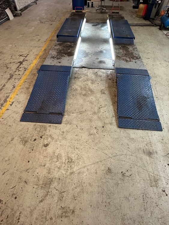 Werkstatt/ Lift/ Nussbaum | Kaufen auf Ricardo