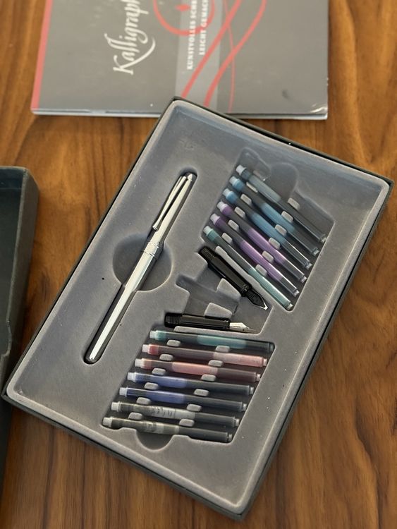 Calligraphy Kalligraphie Set (Neu (gemäss Beschreibung)) in Thun für ...