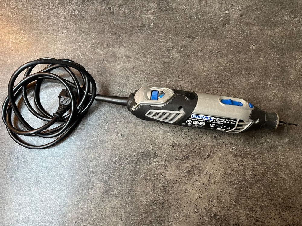 Dremel Model 4000 (Gebraucht) in Bitsch für CHF 25 – mit Lieferung auf ...