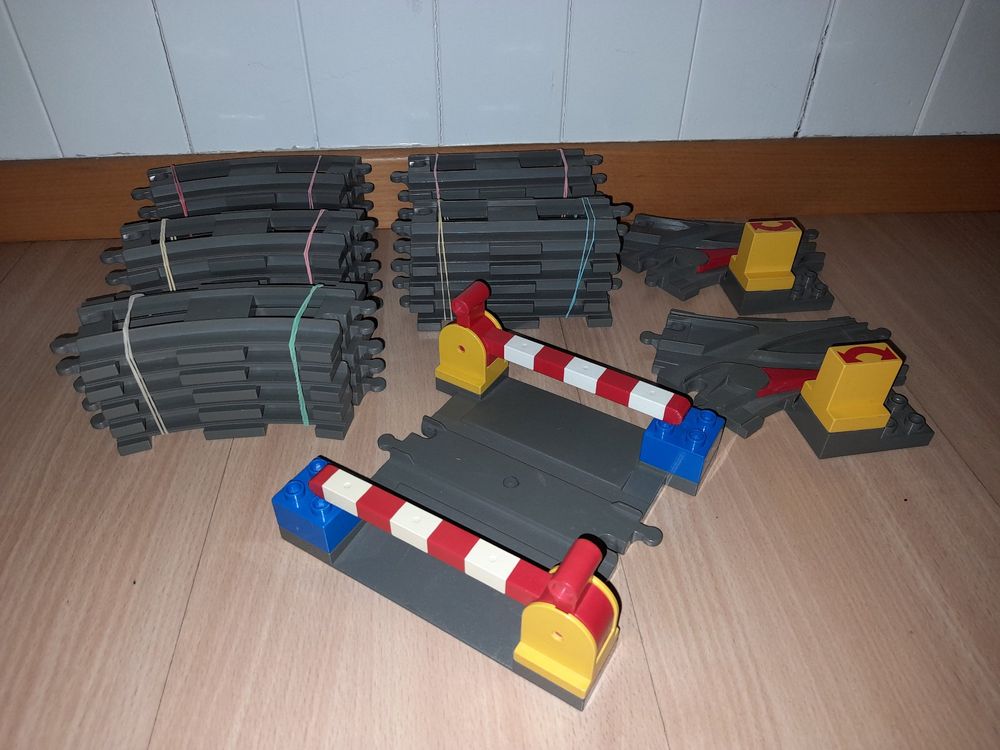 Lego Duplo Schienen Set 1 (Gebraucht) in Rorschacherberg für CHF 38 – mit Lieferung auf Ricardo ...