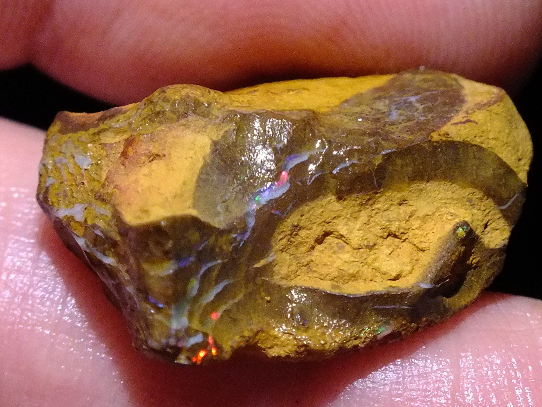 BOULDER ROH OPAL 27 Karat Gebot 1.- Elektrisch Rot feuer (Neu und ...