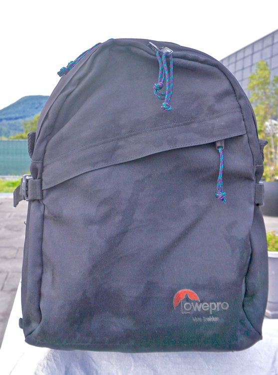 Fotorucksack Lowepro Mini Trekker für grosse Ausrüstung | Kaufen auf ...